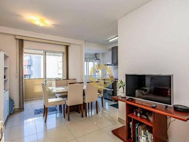 Apartamento com 3 dormitórios à venda, 70 m² por R$ 680.000,00 Cabral Curitiba/PR