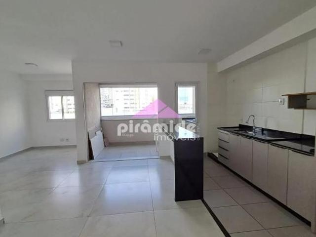 Apartamento com 3 dormitórios à venda, 70 m² por R$ 735.000,00 Parque Industrial São José dos Ca