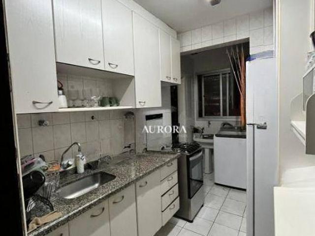 Apartamento com 3 dormitórios à venda, 73 m² por R$ 450.000,00 Jardim do Lago Londrina/PR