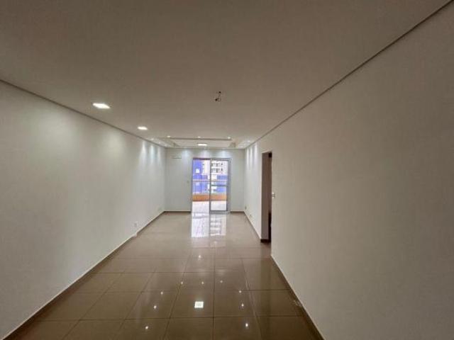 Apartamento com 3 dormitórios à venda, 120 m² por R$ 880.000,00 Aviação Praia Grande/SP
