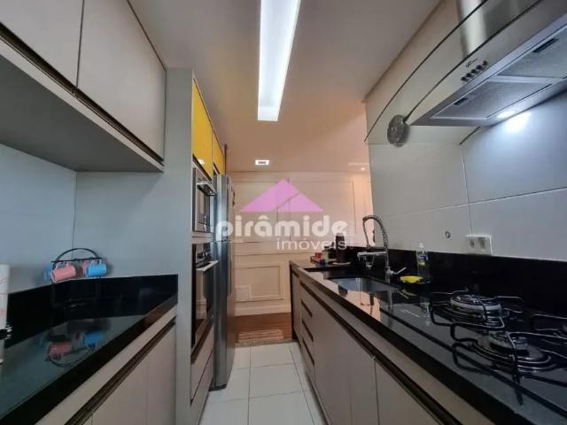 Apartamento com 3 dormitórios à venda, 84 m² por R$ 890.000,00 Jd California Jacareí/SP