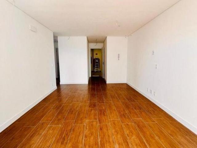 Apartamento com 3 dormitórios à venda, 84 m² por R$ 880.000,00 Villa Branca Jacareí/SP