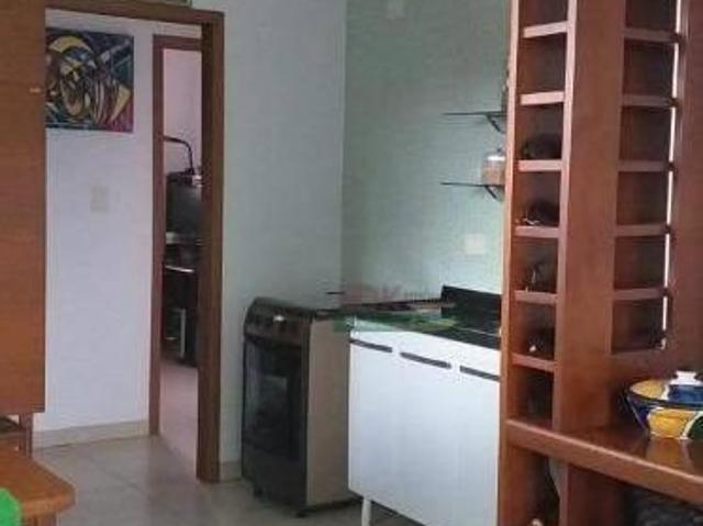 Apartamento com 3 dormitórios à venda, 85 m² por R$ 308.000,00 Residencial Portal da Mantiqueira