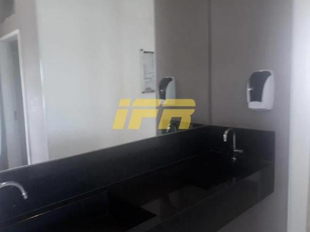 Apartamento com 3 dormitórios à venda, 85 m² por R$ 320.000,00 Monção Taubaté/SP