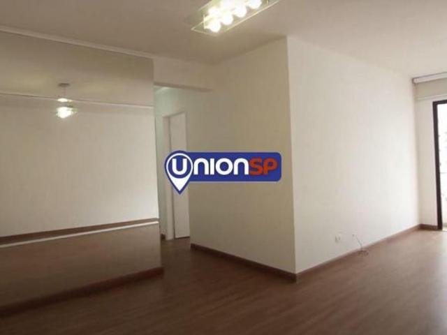 Apartamento com 3 dormitórios à venda, 85 m² por R$ 960.000 Vila Olímpia São Paulo/SP