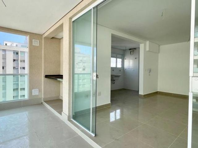 Apartamento com 3 dormitórios à venda, 85 m² por R$ 980.000,00 Praia Pitangueiras Guarujá/SP