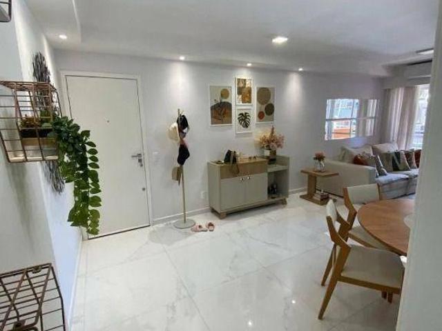 Apartamento com 3 dormitórios à venda, 88 m² por R$ 649.000,00 Jardim Infante Dom Henrique Bauru