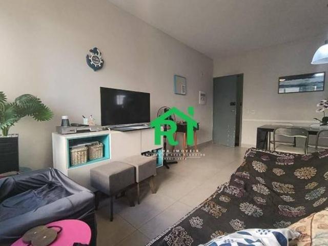 Apartamento com 3 dormitórios à venda, 80 m² por R$ 350.000,00 Enseada Guarujá/SP