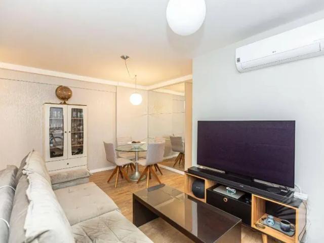 Apartamento com 3 dormitórios à venda, 80 m² por R$ 850.000,00 Água Verde Curitiba/PR