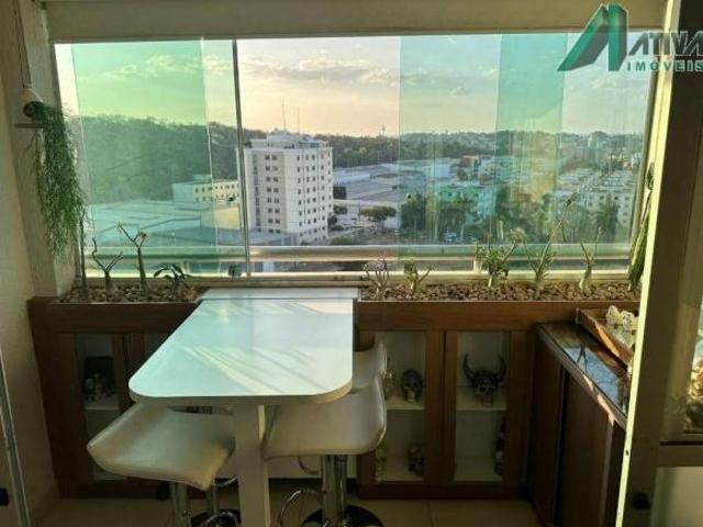 Apartamento com 3 dormitórios à venda, 81 m² por R$ 650.000,00 São Francisco Belo Horizonte/MG