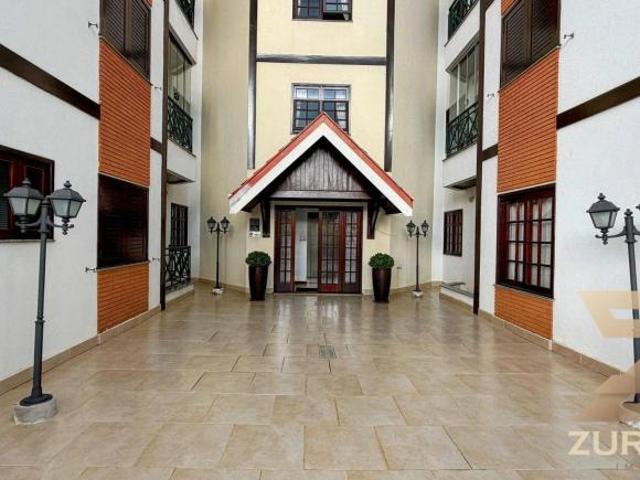 Apartamento com 3 dormitórios à venda, 81 m² por R$ 870.000,00 Capivari Campos do Jordão/SP