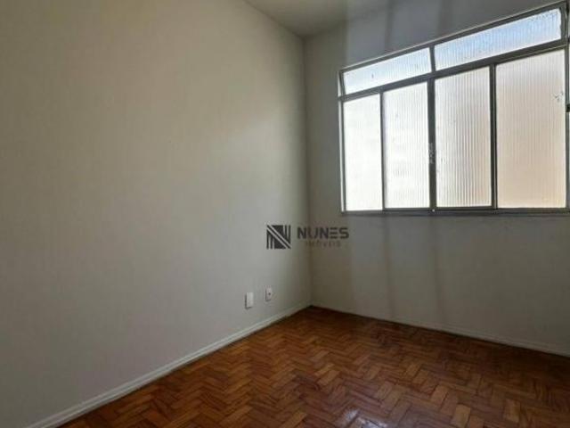 Apartamento com 3 dormitórios à venda, 82 m² por R$ 250.000 Centro Juiz de Fora/MG