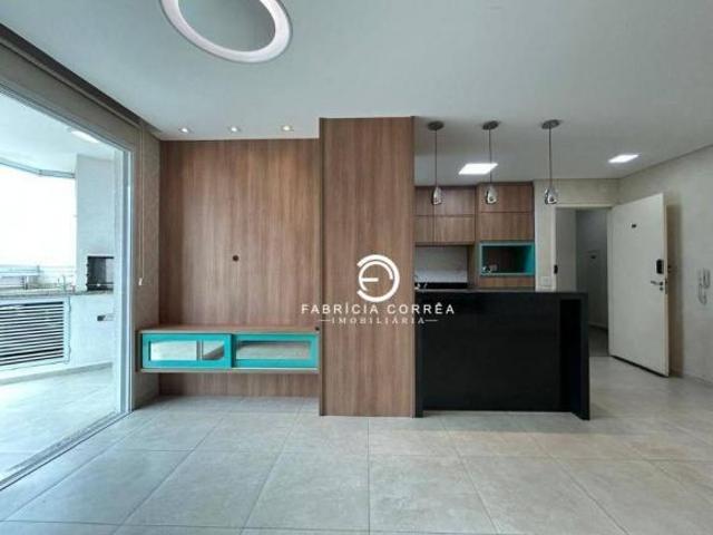 Apartamento com 3 dormitórios à venda, 82 m² por R$ 585.000,00 Edifício Beatriz Carolina Taubaté