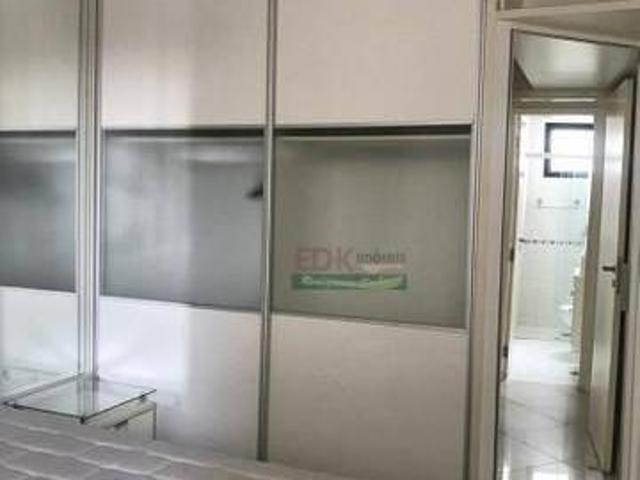 Apartamento com 3 dormitórios à venda, 82 m² por R$ 583.000,00 Centro Taubaté/SP
