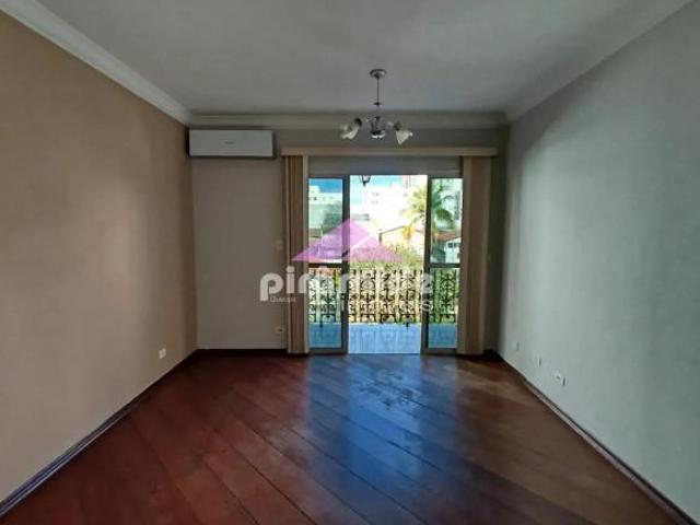 Apartamento com 3 dormitórios à venda, 82.54 m² por R$ 380.000,00 Jardim Satélite São José dos C