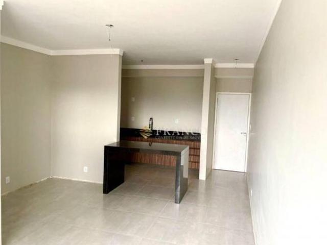 Apartamento com 3 dormitórios à venda, 83 m² Edifício Portinari Taubaté/SP