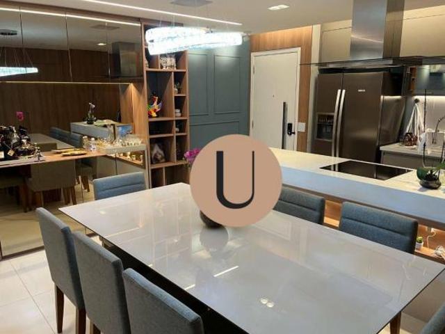 Apartamento com 3 dormitórios à venda, 94 m² por R$ 2.000.000,00 Vila Olímpia São Paulo/SP