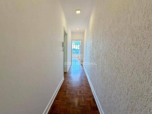 Apartamento com 3 dormitórios à venda, 94 m² por R$ 420.000,00 Centro Botucatu/SP