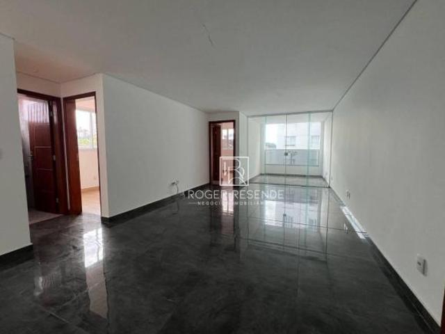 Apartamento com 3 dormitórios à venda, 94 m² por R$ 630.000,00 Filadélfia Betim/MG