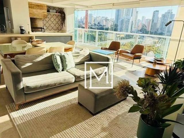 Apartamento com 3 dormitórios à venda, 95 m² por R$ 1.600.000,00 Vila Firmiano