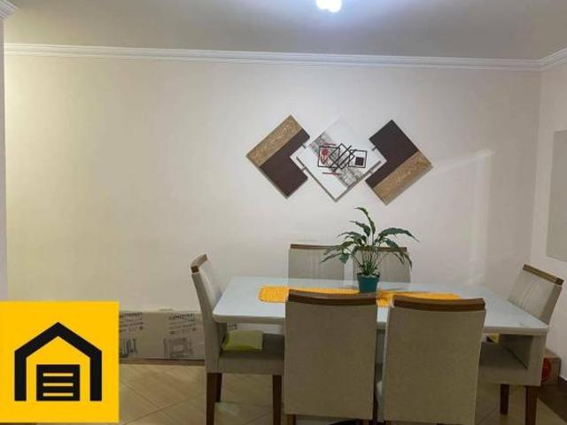 Apartamento com 3 dormitórios à venda, 95 m² por R$ 700.000,00 Vila Nossa Senhora das Vitórias M