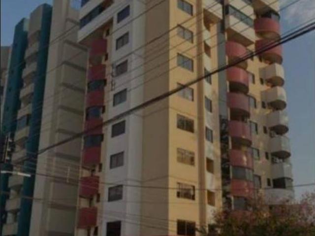 Apartamento com 3 dormitórios à venda, 96 m² por R$ 450.000,00 Centro Caldas Novas/GO