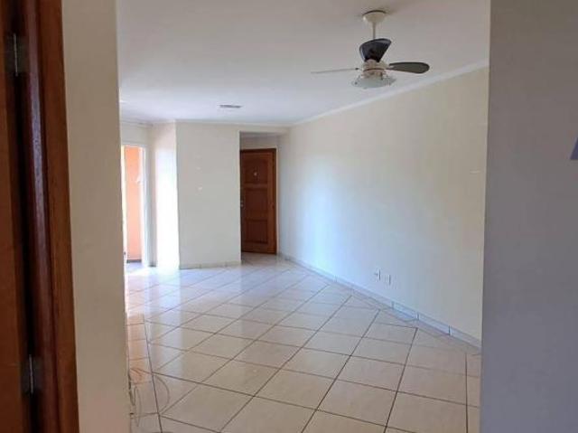 Apartamento com 3 dormitórios à venda, 97 m² por R$ 900.000,00 Pinheirinho Vinhedo/SP