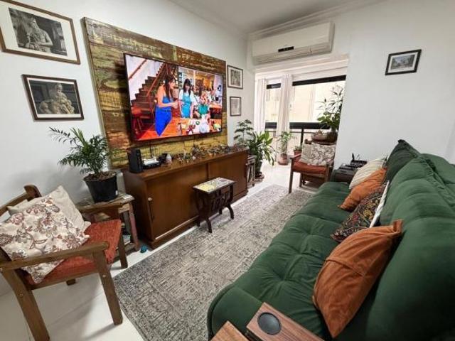 Apartamento com 3 dormitórios à venda, 98 m² por R$ 780.000,00 Aparecida Santos/SP