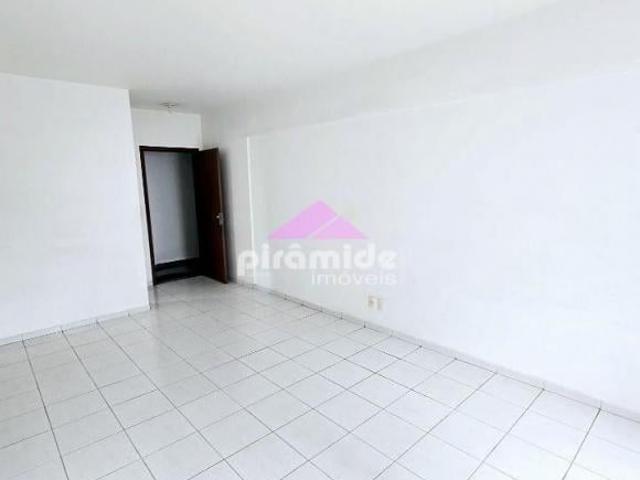 Apartamento com 3 dormitórios à venda, 99 m² por R$ 800.000,00 Jardim Aquarius São José dos Camp