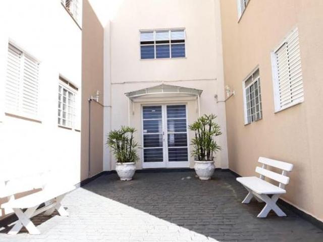Apartamento com 3 dormitórios à venda, 90 m² por R$ 300.000,00 Vila Carvalho Sorocaba/SP