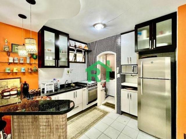 Apartamento com 3 dormitórios à venda, 90 m² por R$ 580.000,00 Enseada Guarujá/SP