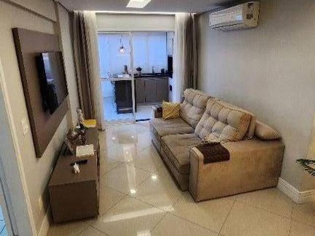 Apartamento com 3 dormitórios à venda, 90 m² por R$ 950.000,00 Jardim Aquarius São José dos Camp