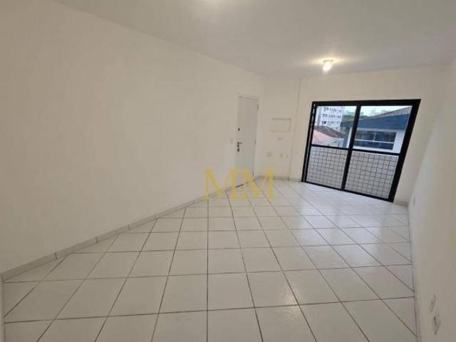 Apartamento com 3 dormitórios à venda, 91 m² por R$ 750.000,00 Boqueirão Santos/SP