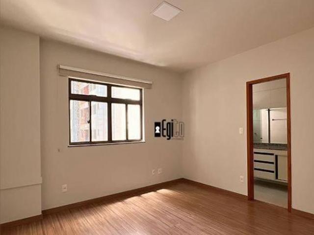 Apartamento com 3 dormitórios à venda, 92 m² por R$ 599.000 São Mateus Juiz de Fora/MG
