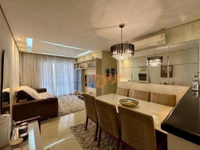 Apartamento com 3 dormitórios à venda, 92 m² por R$ 850.000,00 Ponta da Praia Santos/SP