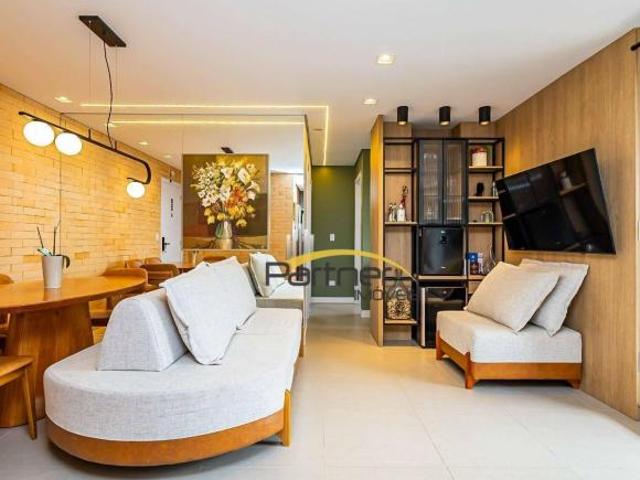 Apartamento com 3 dormitórios à venda, 93 m² por R$ 890.000,00 Novo Mundo Curitiba/PR