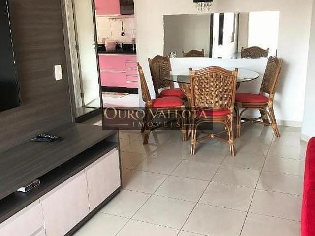 Apartamento com 3 dormitórios AP 200812L