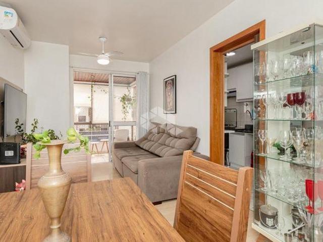 Apartamento com 3 dormitórios Bairro Partenon Próximo a Puc