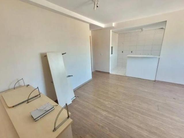 Apartamento com 3 dormitórios com 71m², vaga dupla no bairro Medianeira