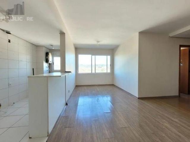 Apartamento com 3 dormitórios com 71m², vaga dupla no bairro Medianeira