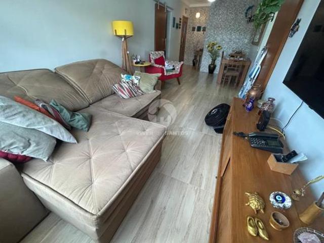 Apartamento com 3 dormitórios com vaga demarcada Campo Grande Santos