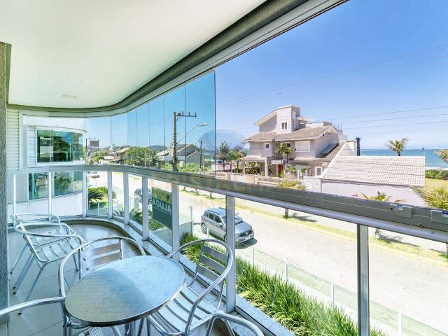 APARTAMENTO COM 3 DORMITÓRIOS COM VISTA PARA O MAR NA PRAIA DE CANTO GRANDE L052
