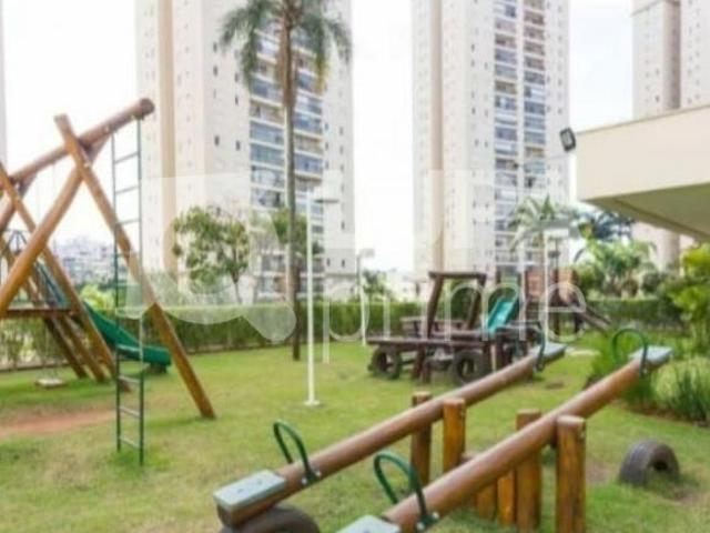 Apartamento com 3 dormitórios de 142m² à venda em Santana