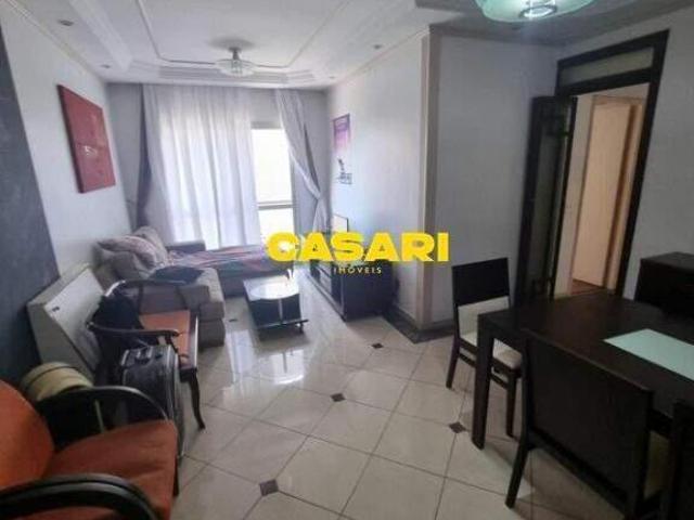 Apartamento com 3 Dormitórios e Lazer Completo à Venda na Vila São Pedro, Santo André