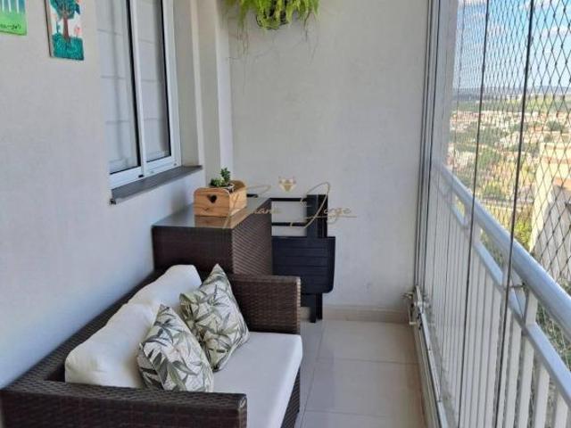Apartamento com 3 Dormitórios e Varanda Gourmet em Condomínio Clube!Permuta