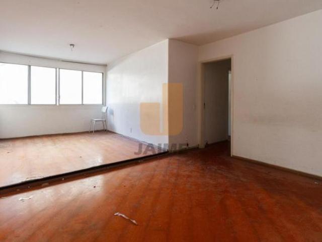 Apartamento com 3 Dormitórios e 1 Vaga em Higienópolis