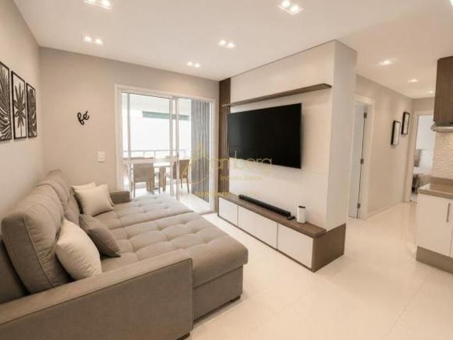 Apartamento com 3 Dormitórios e 2 Vagas a Venda em Santo Amaro
