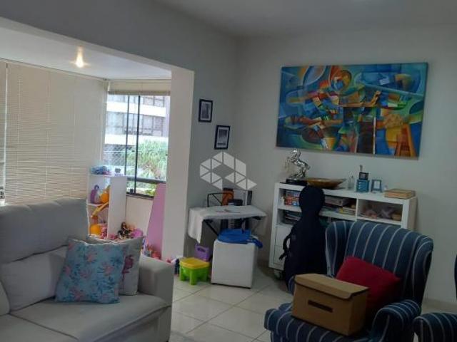 Apartamento com 3 dormitórios e 2 vagas para venda no Rio Branco!