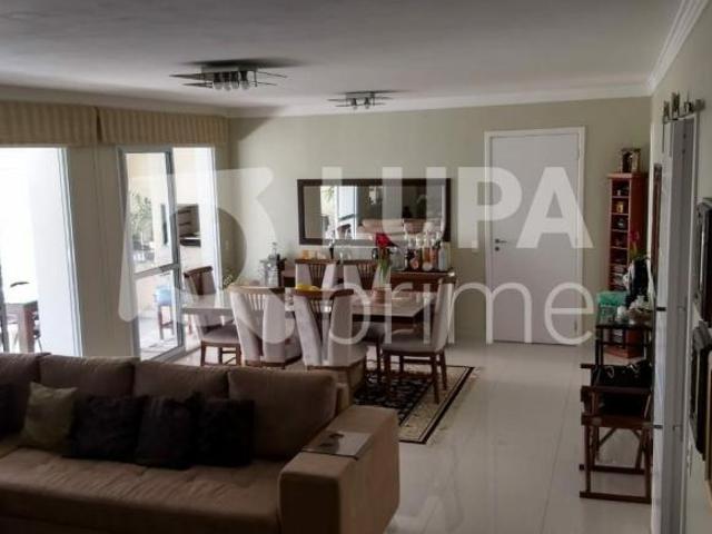 Apartamento com 3 dormitórios e 3 banheiros à venda em Santana
