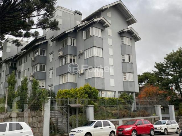Apartamento com 3 dormitórios em Canela